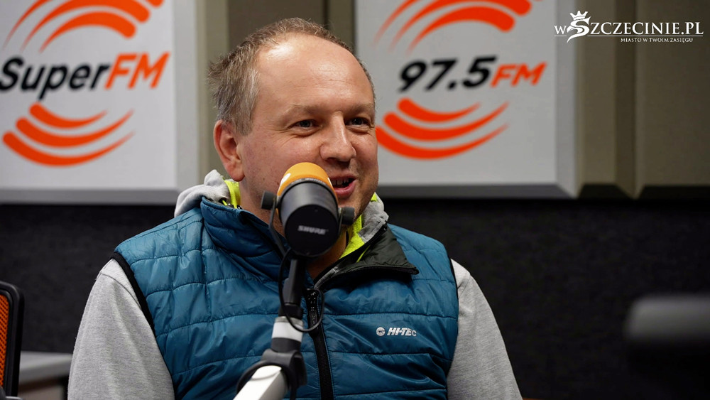 Andrzej Łazowski, artysta-fotografik, autor albumu Portrety Szczecinian ...